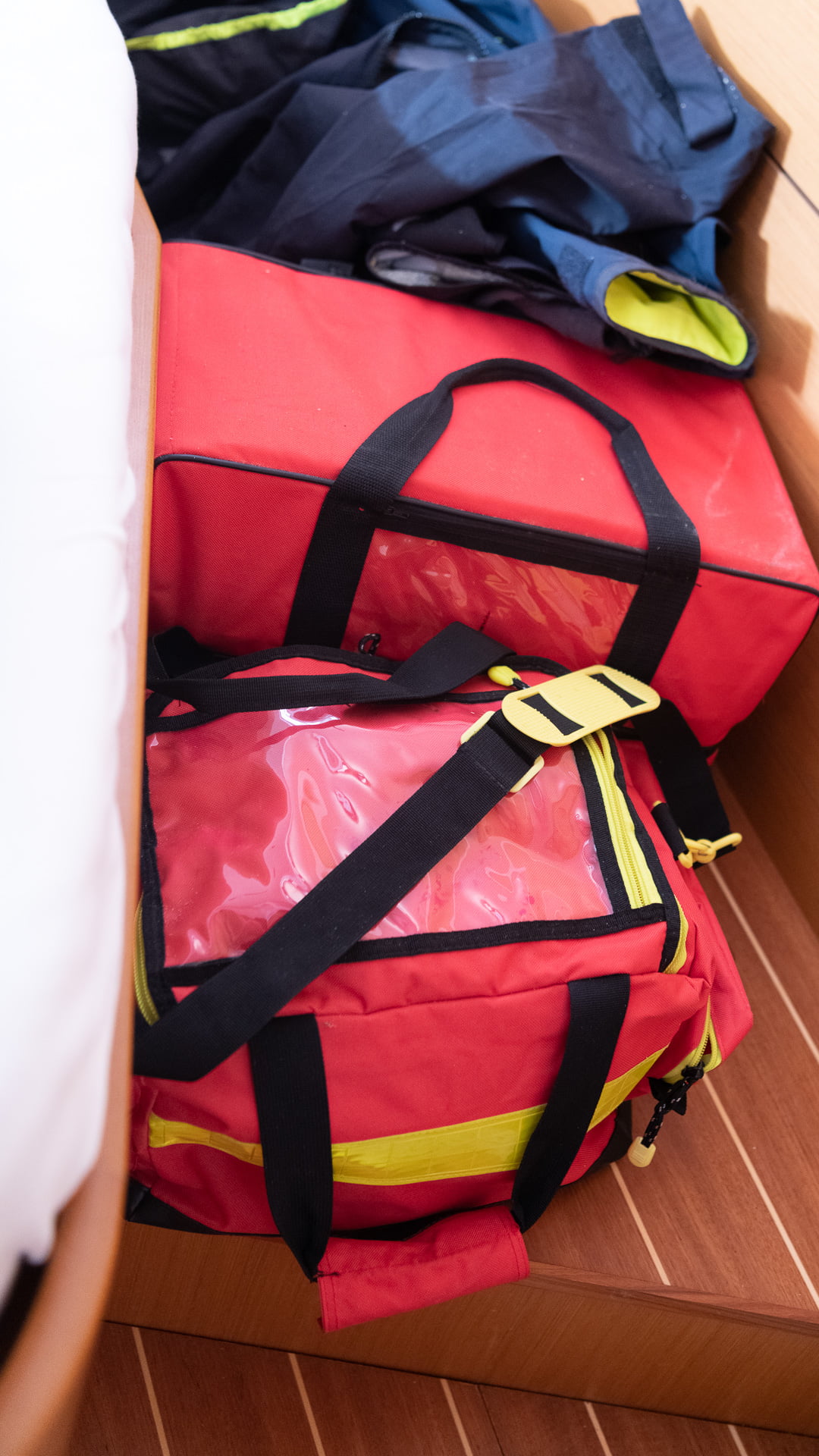 First Aid & Medical Manuals - Zanshin Sailing